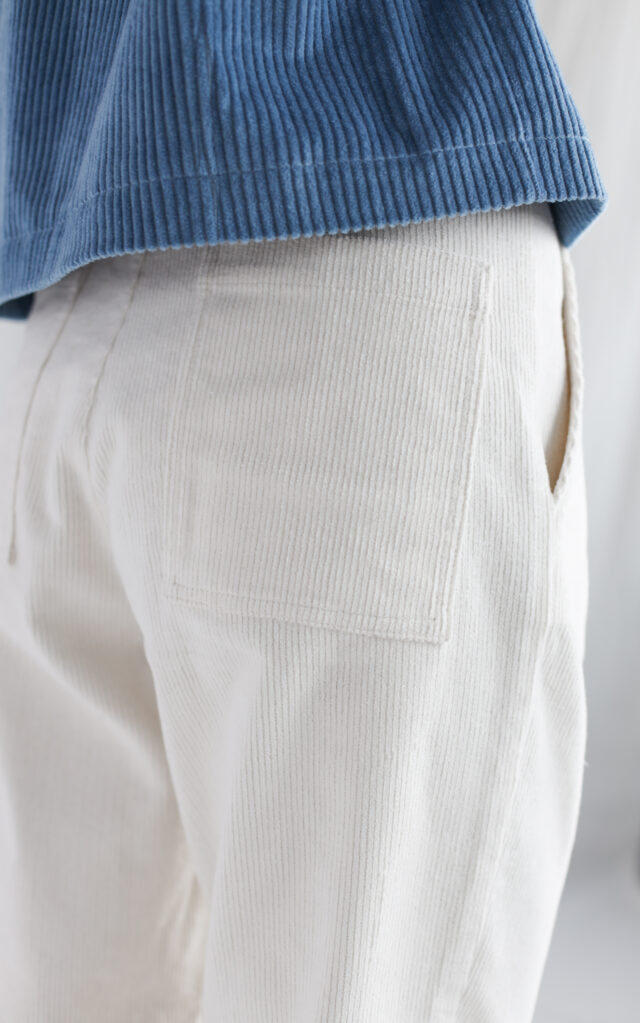 Boxy tapered leg needlecord trousers – OffOn