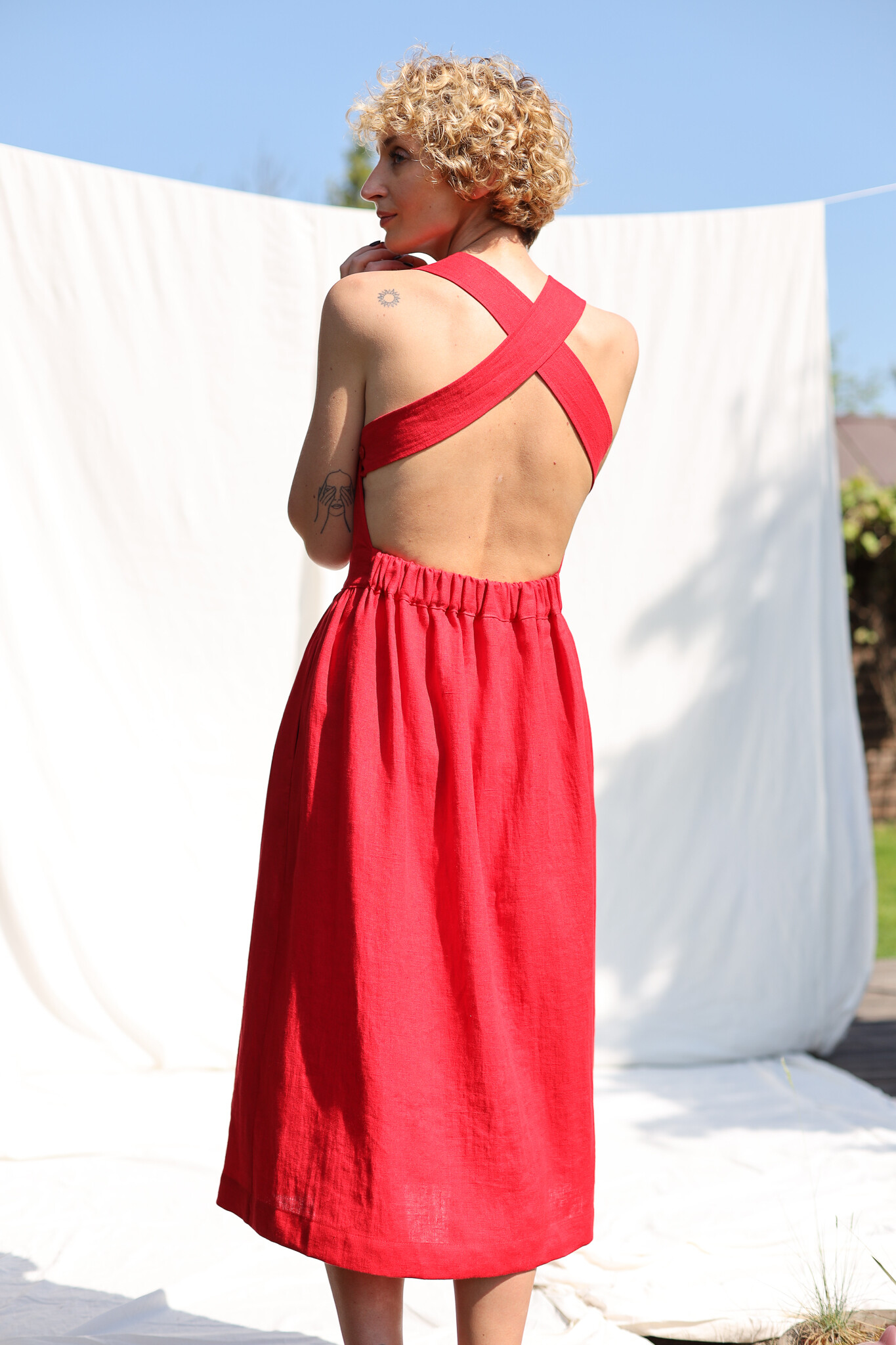 Linen pinafore style dress – OffOn