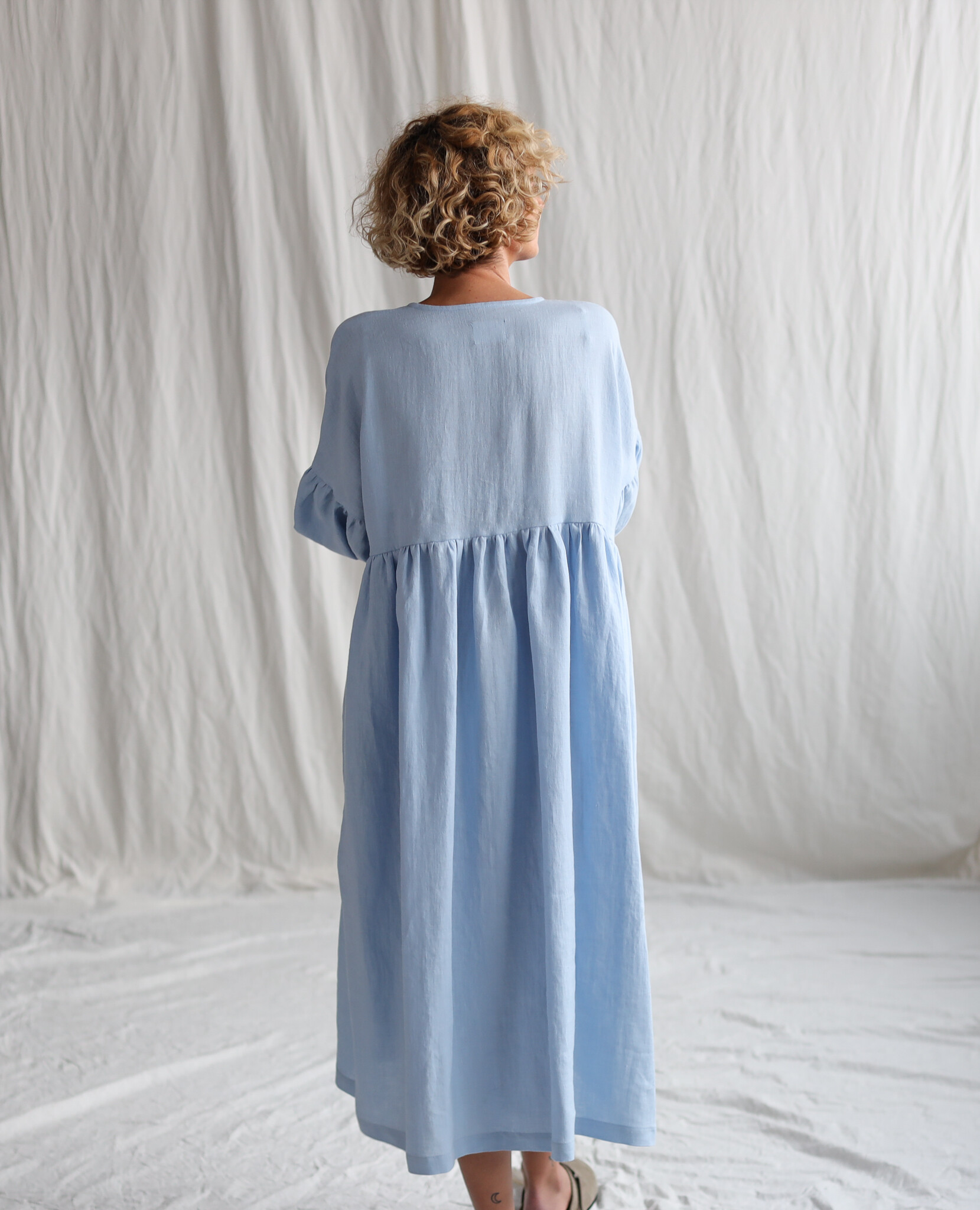 Sky Blue linen oversized voluminous sleeves dress GRETA – OffOn