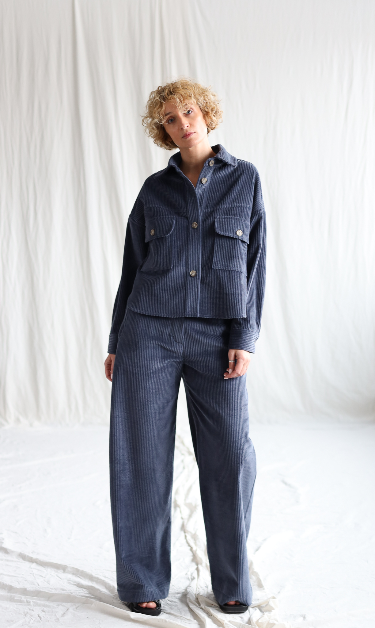 Wide cord oversized overshirt jacket in denim blue color – OffOn